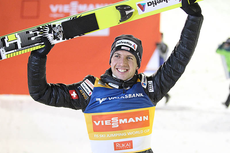 Skoki narciarskie. Simon Ammann opuścił szpital